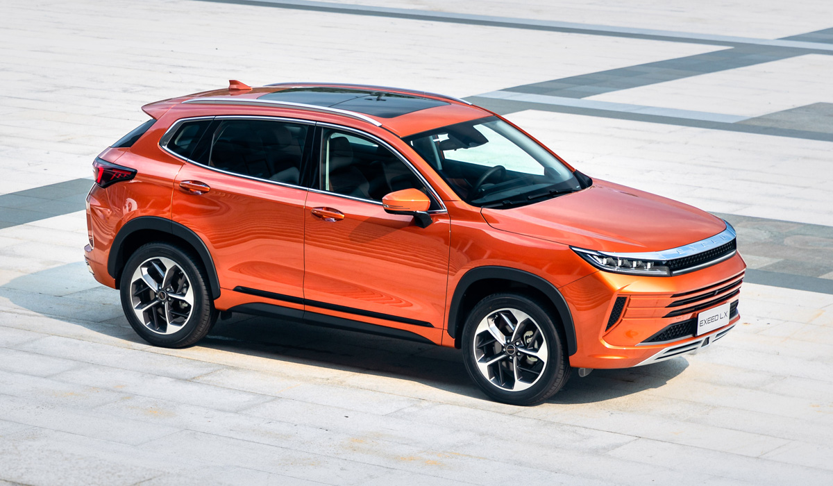 Exeed LX привезут в Россию в марте: с одним мотором и премиальным салоном