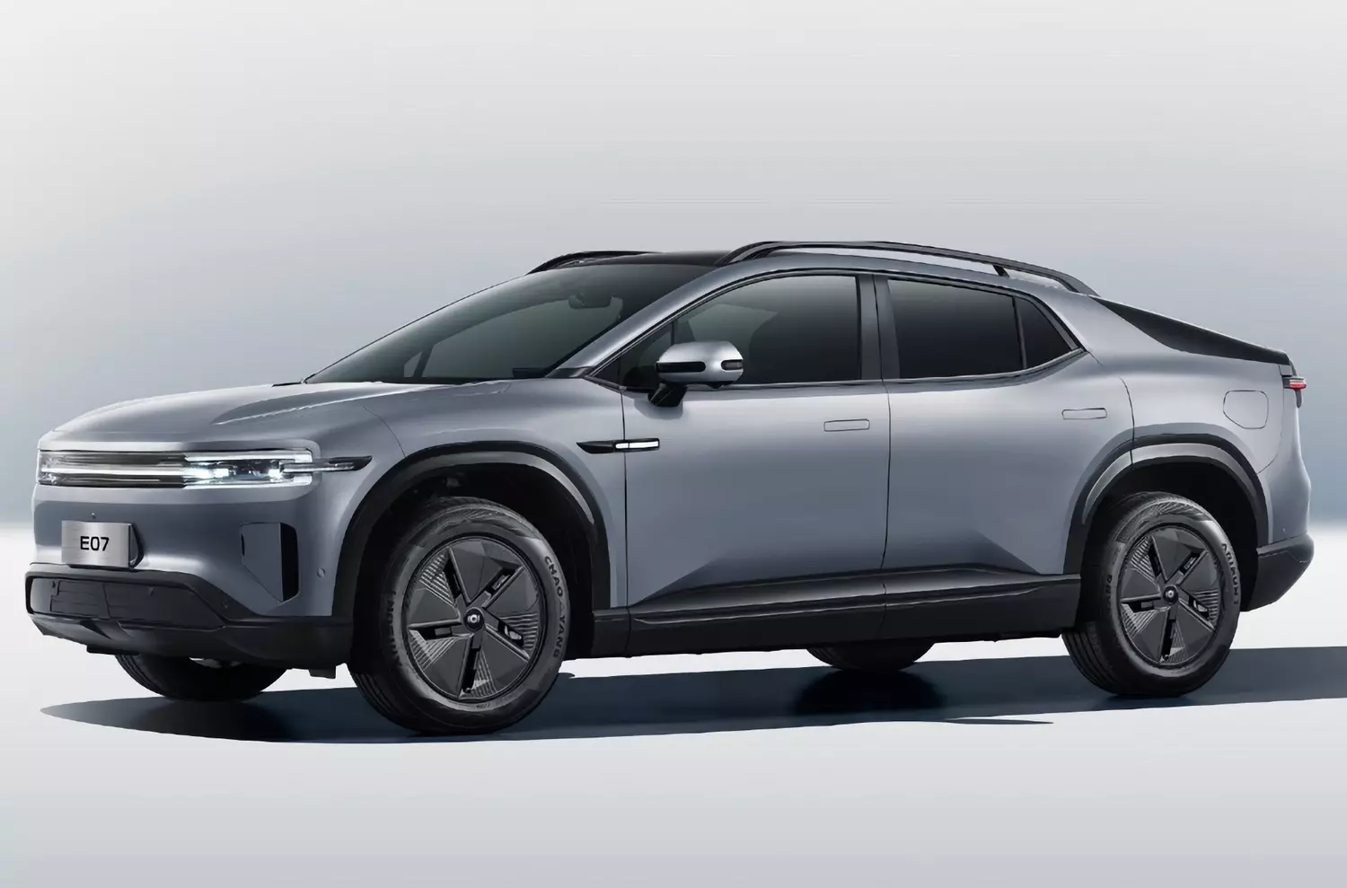 Changan запустила производство автомобиля-трансформера: Qiyuan E07 ...