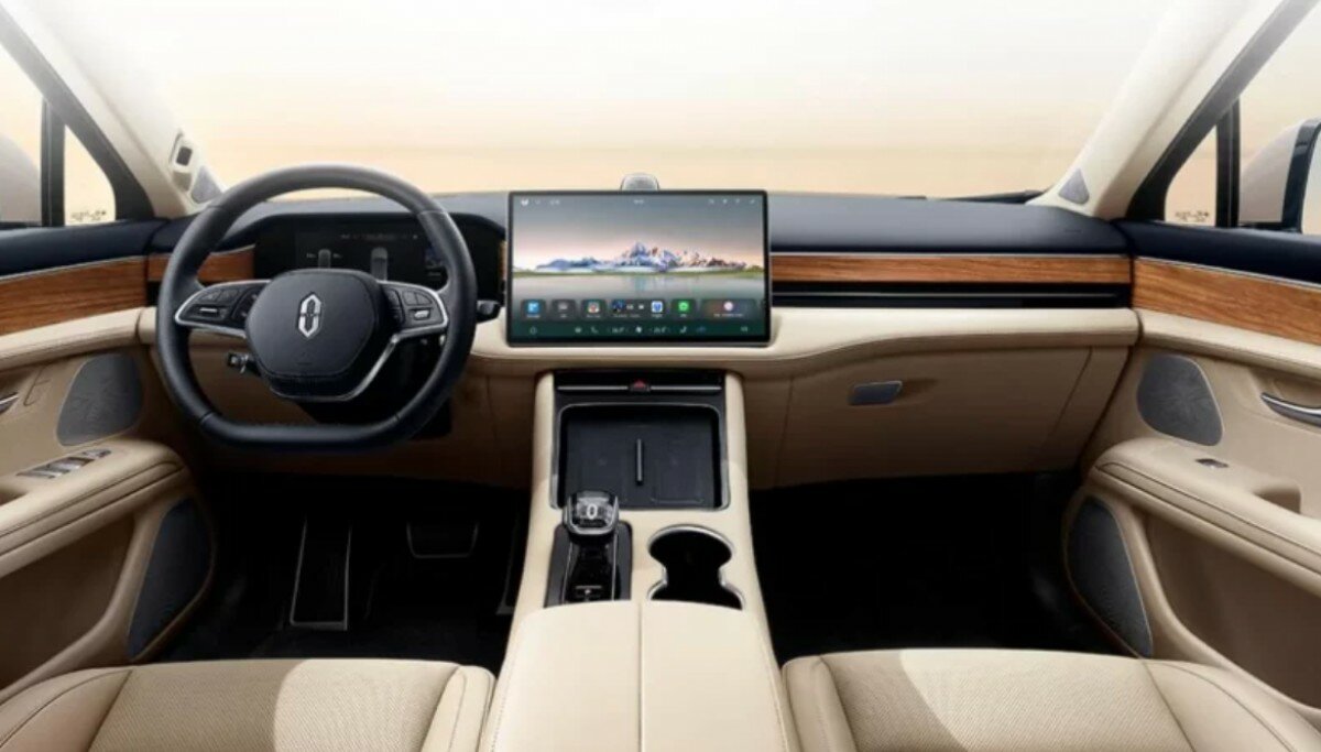 Представлен электрический кроссовер Aito M5 EV: запас хода 620 км, HarmonyOS 3.0 и цена от 41 ...