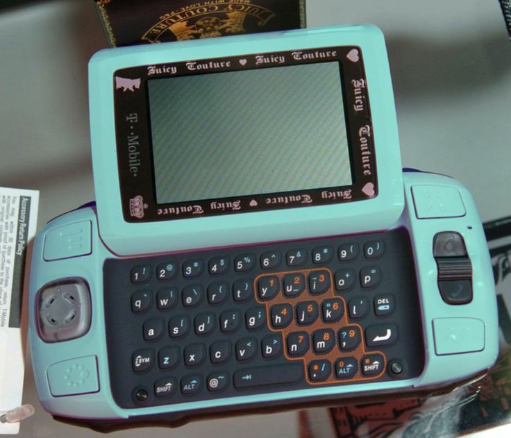 Danger Sidekick — один из самых необычных и привлекательных смартфонов ...