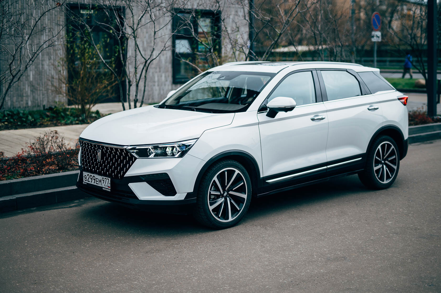 Lada X-Cross 5 должна была стать такой! Обзор FAW Bestune T77