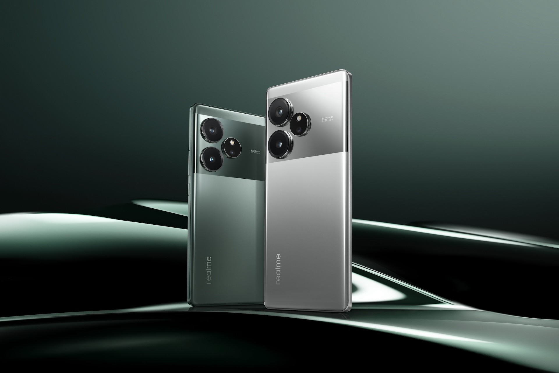 (Цены) В Россию привезли realme GT 6 и GT 6T с ярчайшими в мире экранами и первым в стране SD 8s ...