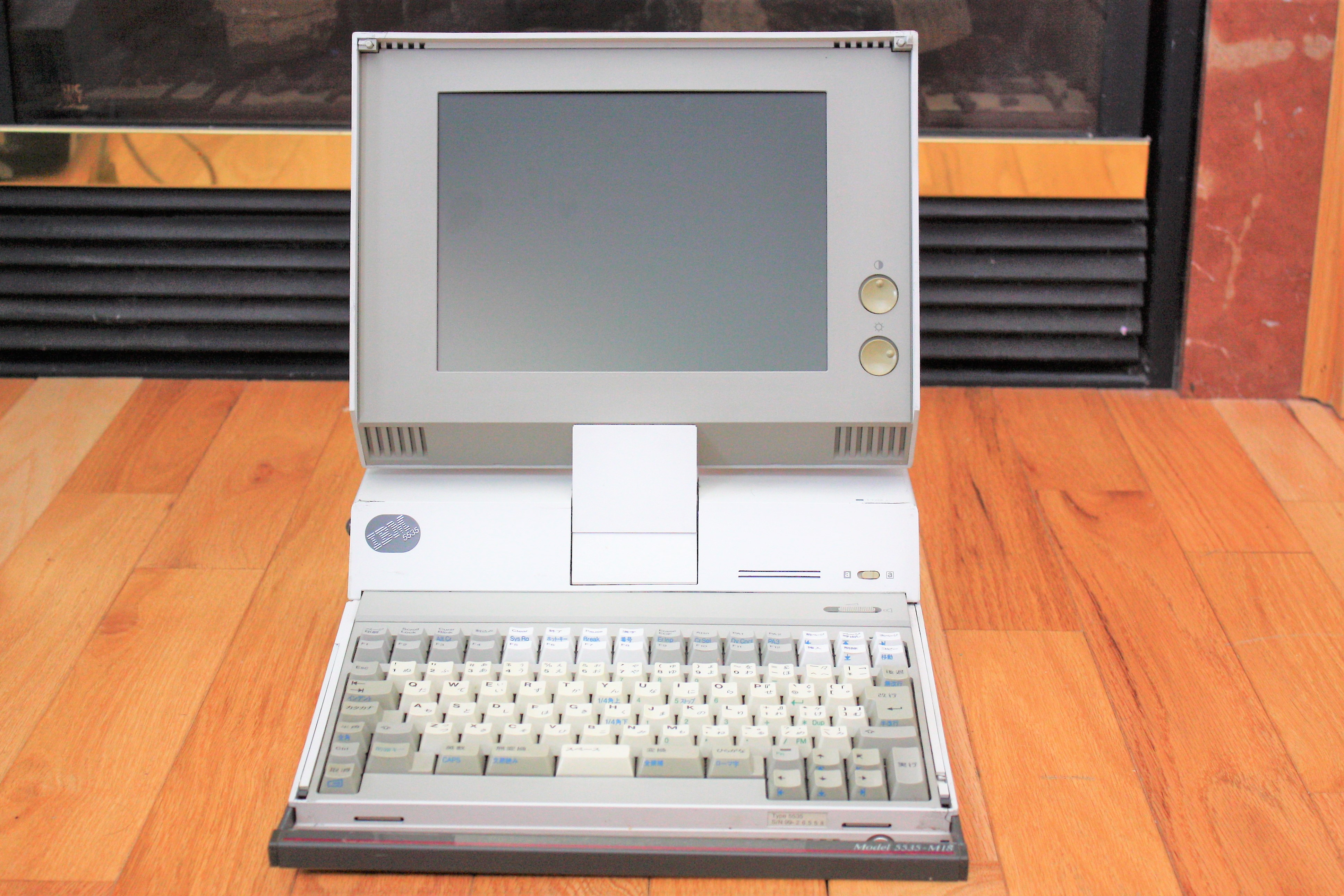 Японский предок Thinkpad из 1987 года